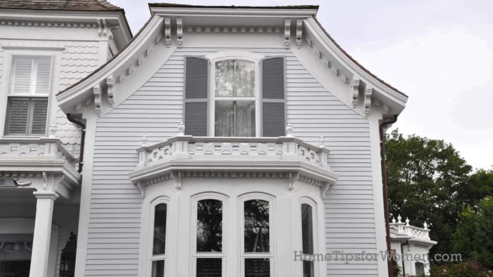 Dentil Molding (or Moulding) - Home Tips for Women