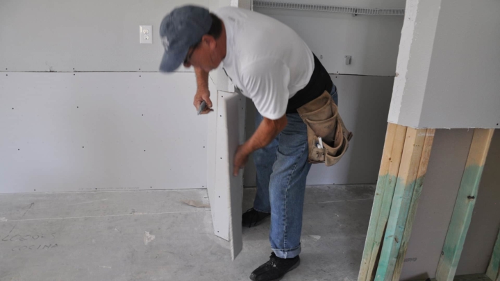 9 Types of Drywall & How They're Used - Home Tips for Women