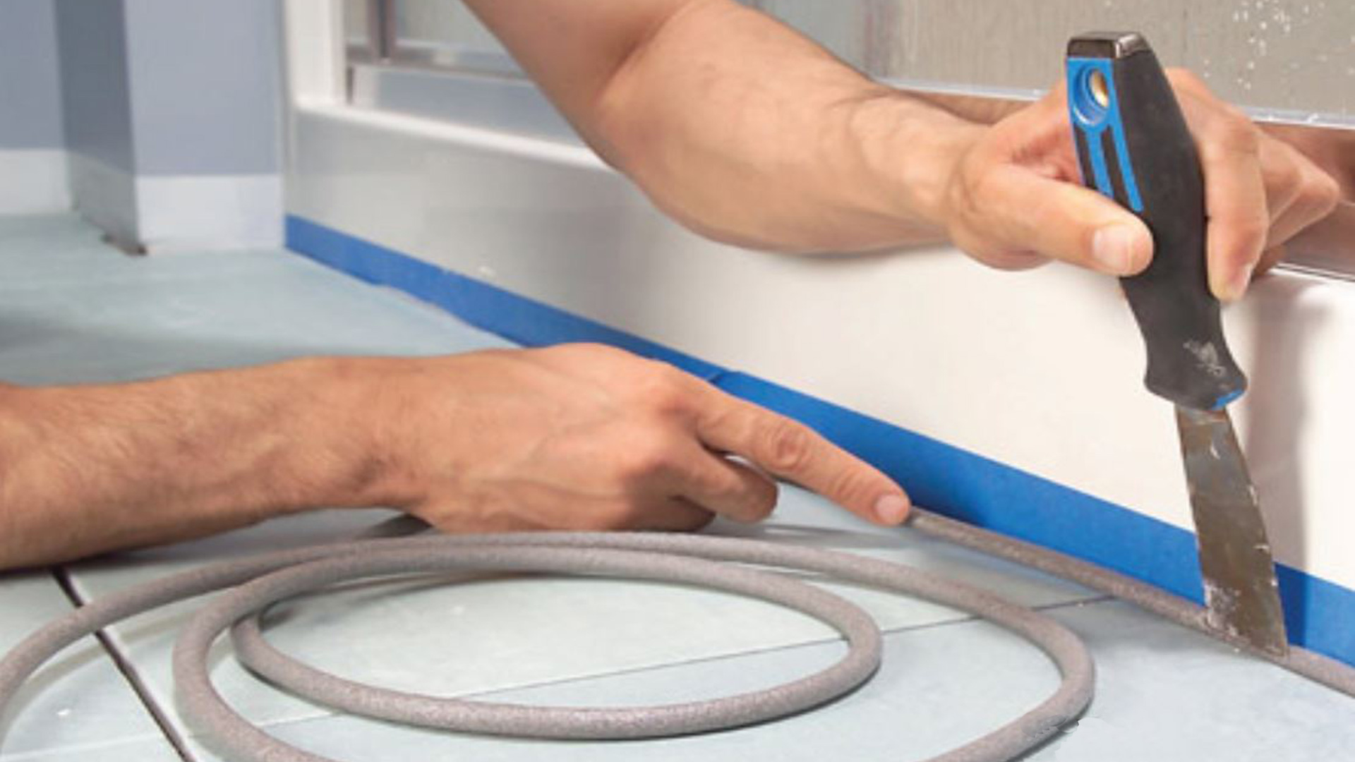 Caulking Tools, Tips & Tricks - Home Tips for Women